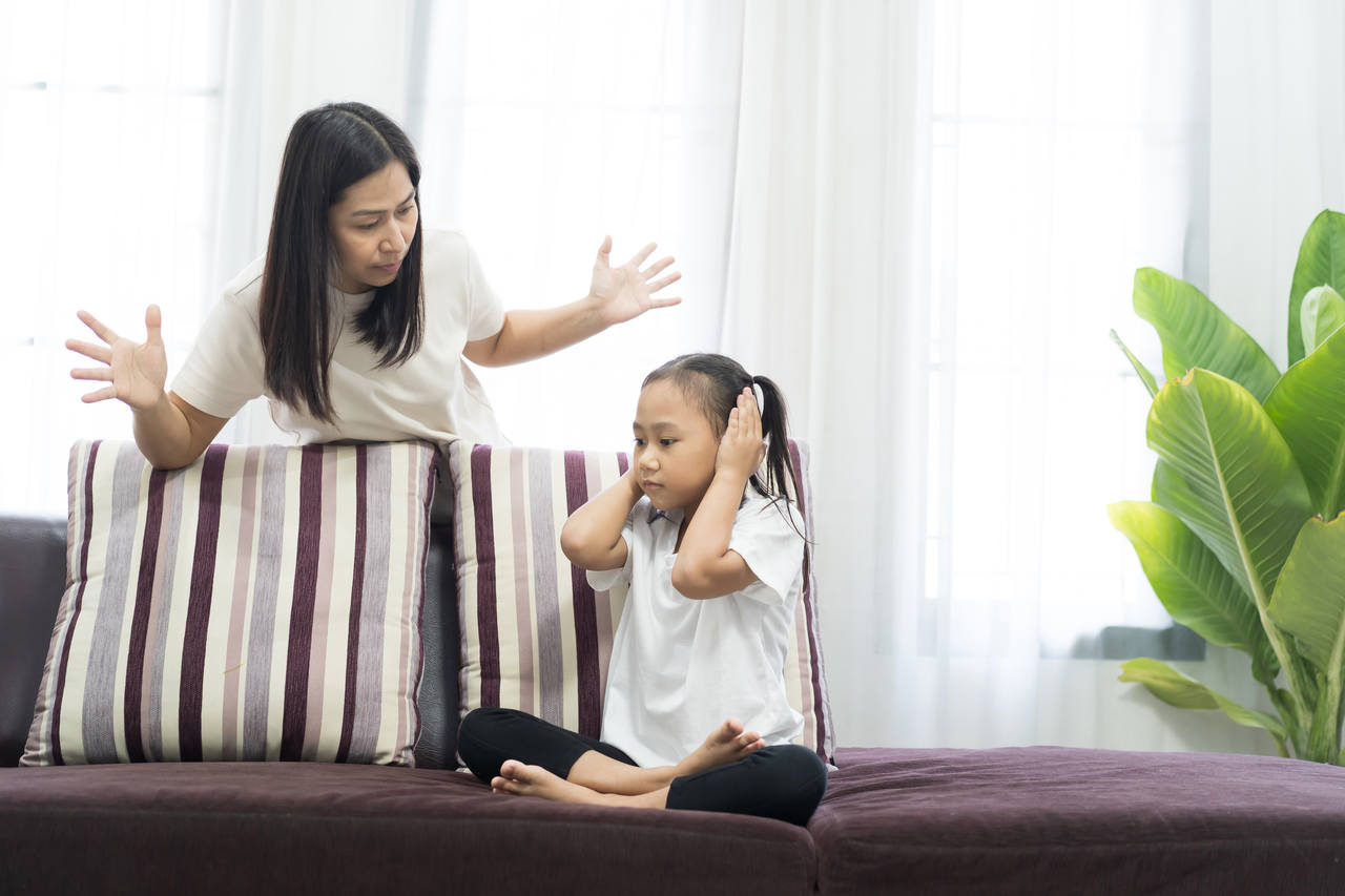 Asian Parenting Methods that Can Cause a Troubled Childhood