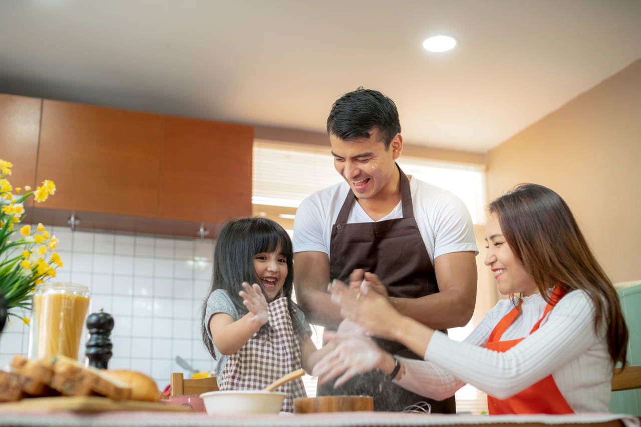 Best Psychology Tips on How to Have a Happy Family