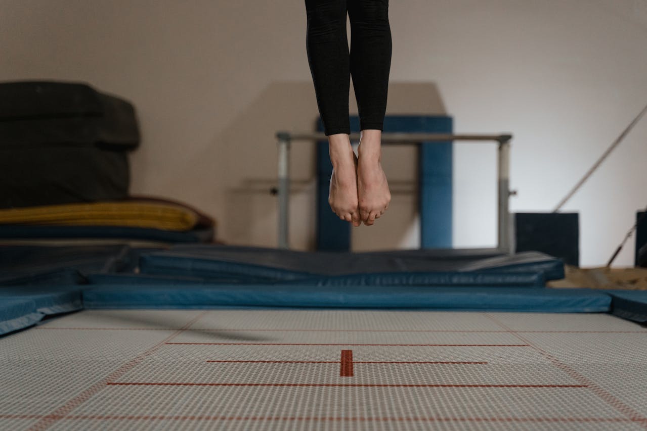 What to Wear to a Trampoline Park: Explained! - TheFamilyShed